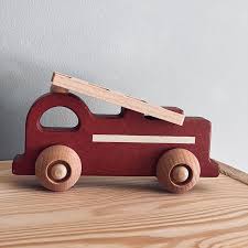 Rolling Fire Truck – Nature – Chloe's Closet Malta